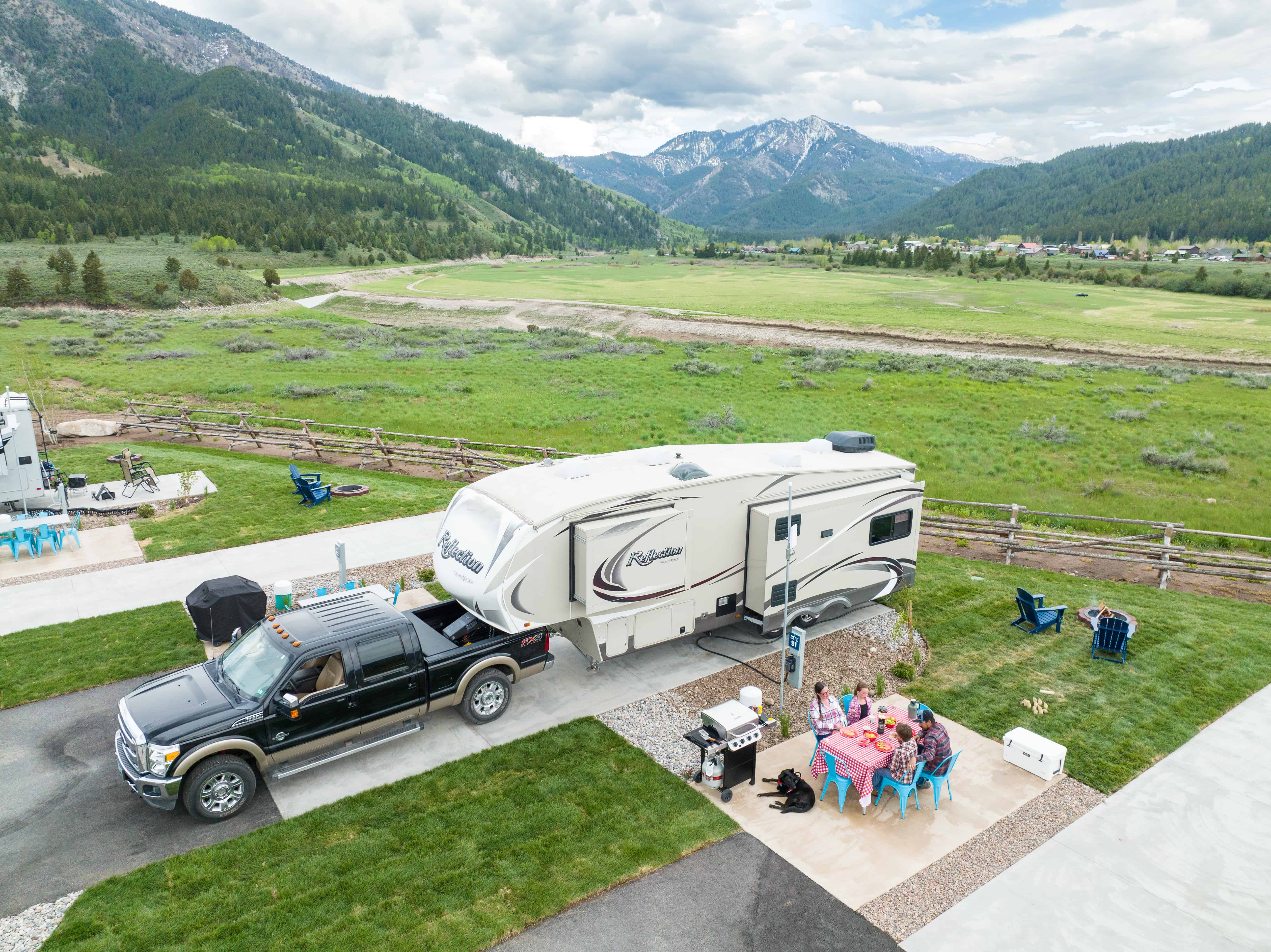 Alpine Valley RV Resort - Best of Jackson Hole